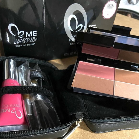 Me Makeup Essentials | Makeup | Me Makeup Essentials Makeover Color Book Shadows Blushers ...